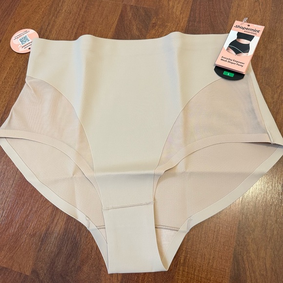 Shapermint | Intimates & Sleepwear | Nwt Shapermint Essentials Everyday ...